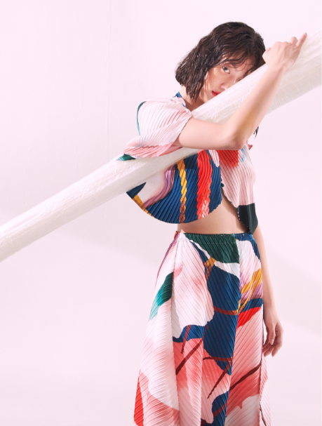 THINK INSIDE-OUT JINGJING YU | IAMEVERYTHING.CO