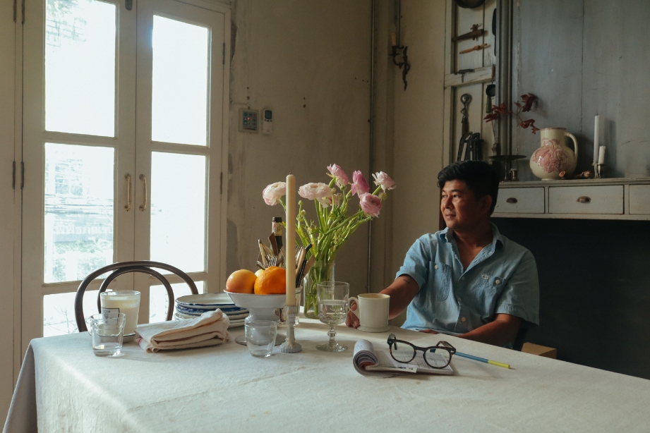 ‘My Kitchen Out Of Eden’s’ หนังสือที่ว่าด้วยความสุขตามนิยามของ ’นิรามย์ วัฒนสิทธิ์ ...